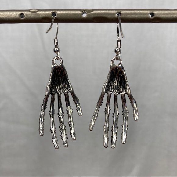 Unbranded | Jewelry | Skeleton Hand 3d Silver Tone Drop Dangle Earrings ...